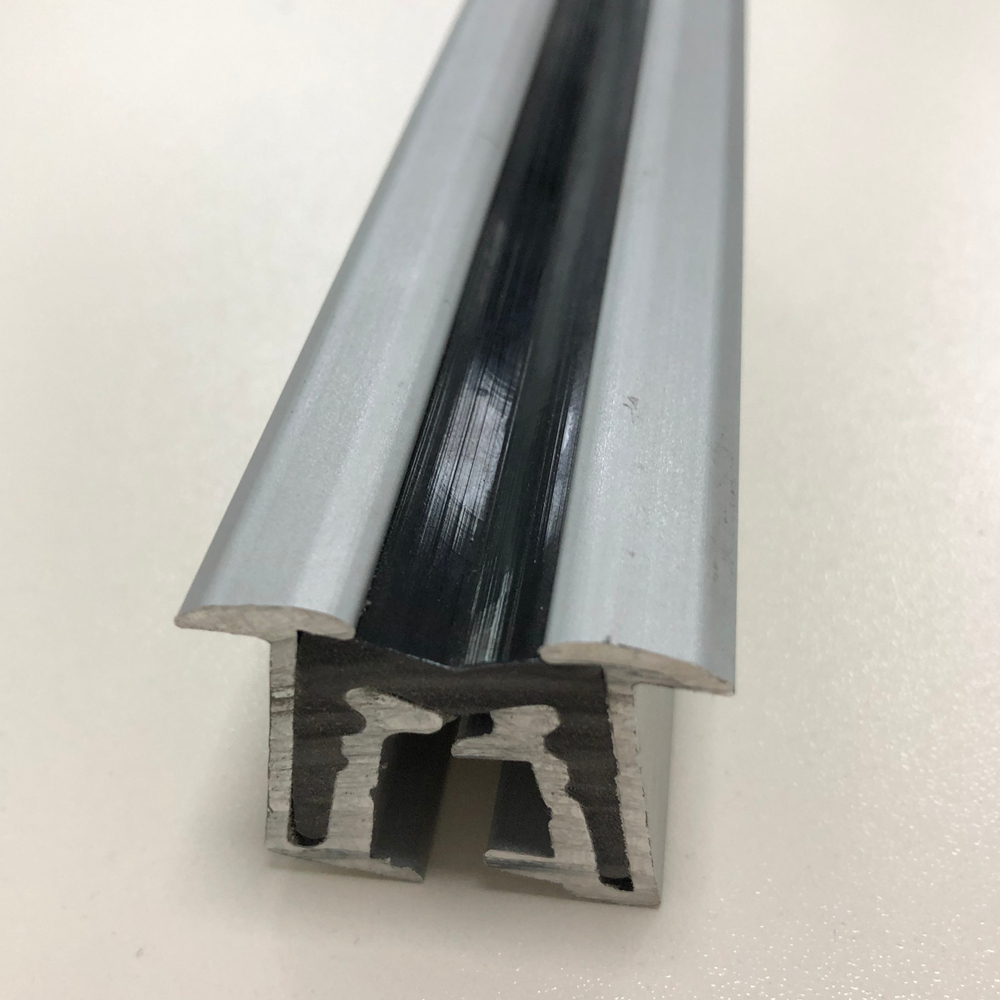 Continuous hinges Suitable for doors